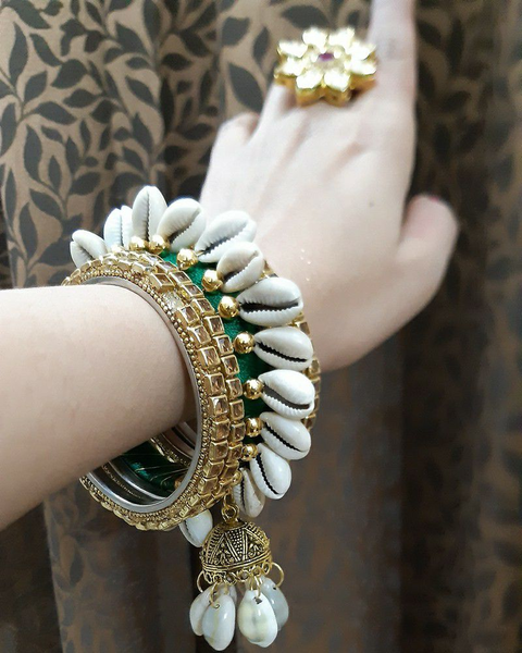 Emerald Green Kaudi Bracelete