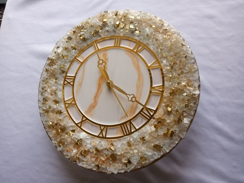Resin Clock White & Gold Geode Wall clock