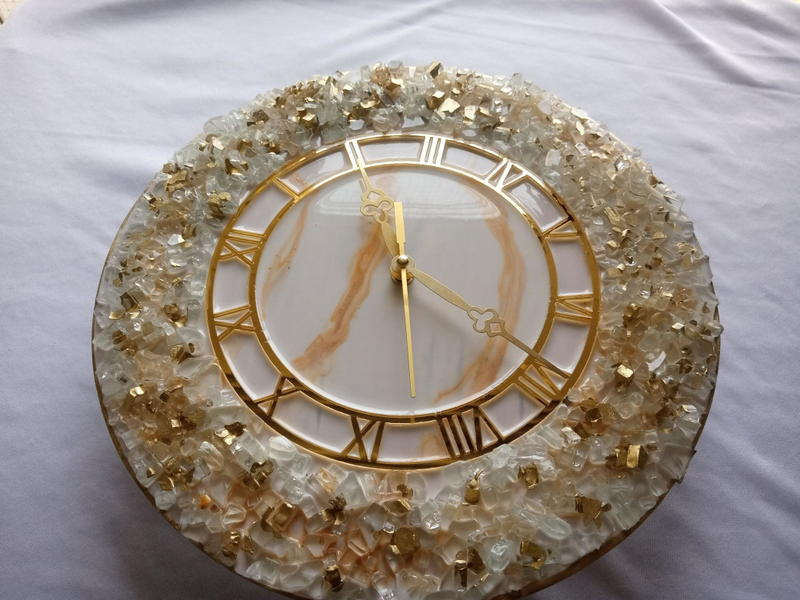 Resin Clock White & Gold Geode Wall clock