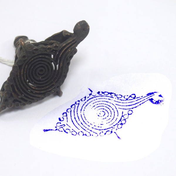 Old Urdhva Pundra Tikka Stamp – Brass Vaishnava Tilak Stamp – Indian ...