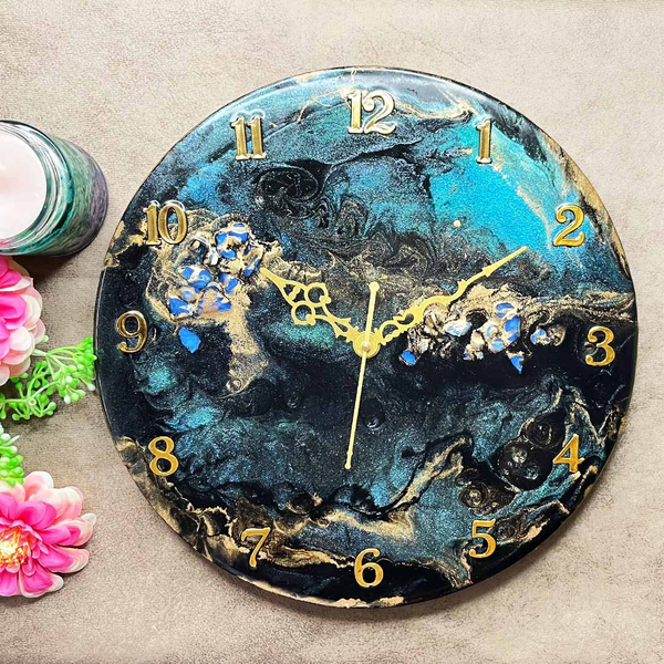 Galaxy Design Wall Clock, Tray & 4 Coasters Set