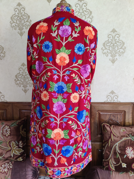MAROON LONG KASHMIRI JACKET WITH MULTICOLOR FLORAL EMBROIDERY