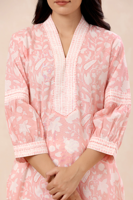 Pink Jaal Katha Set