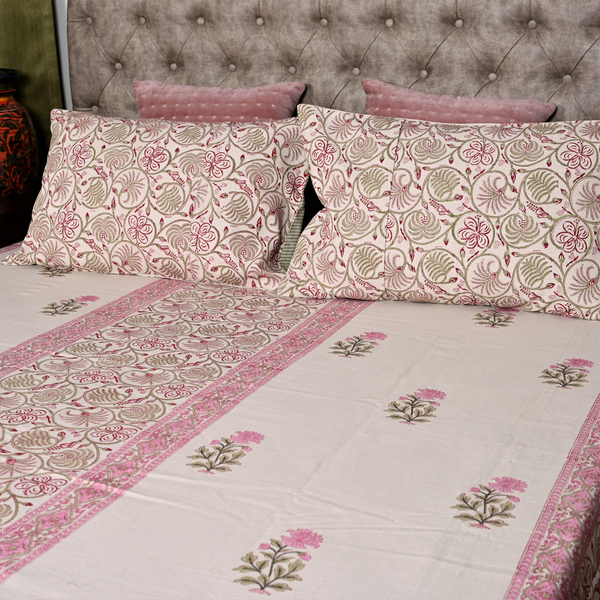 Pink Floral Block Print Handloom Bed Cover Set