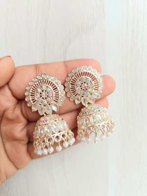 White jhumki store