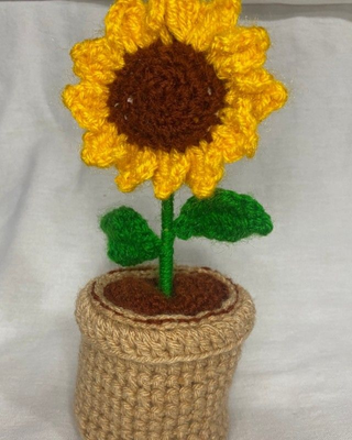 Crochet Sunflower Pot