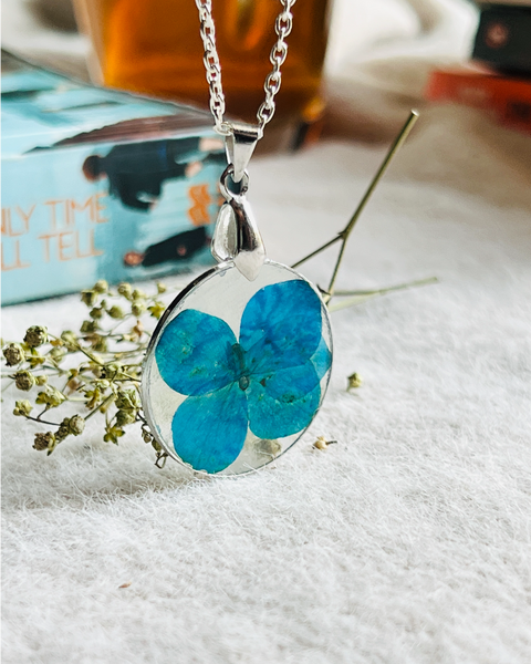 Blue hydrangea pendant