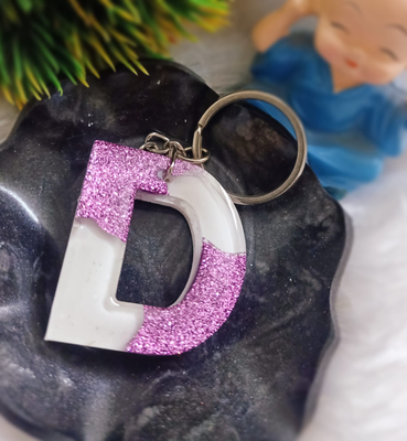 Resin Alphabet keychain - D8