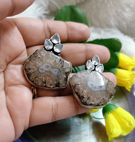 Coffee color Druzee Stud - E107.a