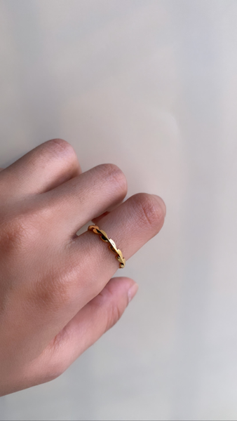 Leaf Gold Ring