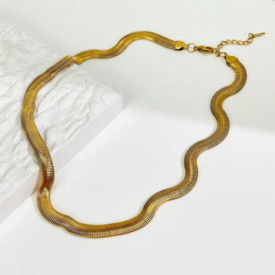 Herringbone thick necklace