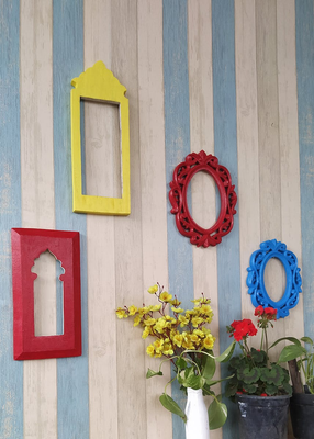 Jazzy Jharokha and Carving Wall Decorative Frame Set