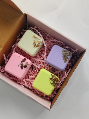 Square bath bombs made with musk, Rose, Lavender and Jasmine fragrance ...