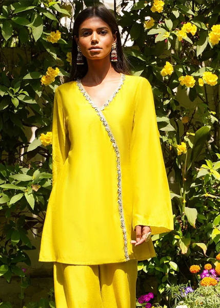 Shawberry Women Embellished Yoke Detail Yellow Chanderi Tunic