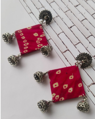 Rainvas Pink bandhani fabric jhumka earrings for women